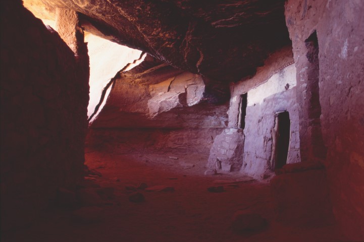 Moon House Ruin Topo Map UT, San Juan County (Bluff NW Area)